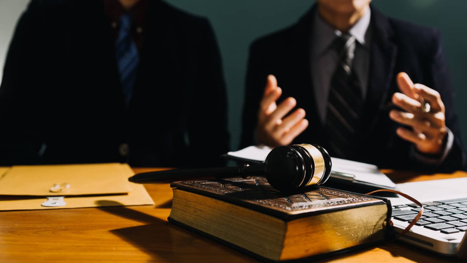 Federal Identity Theft Defense Strategies John T. Floyd Law Firm